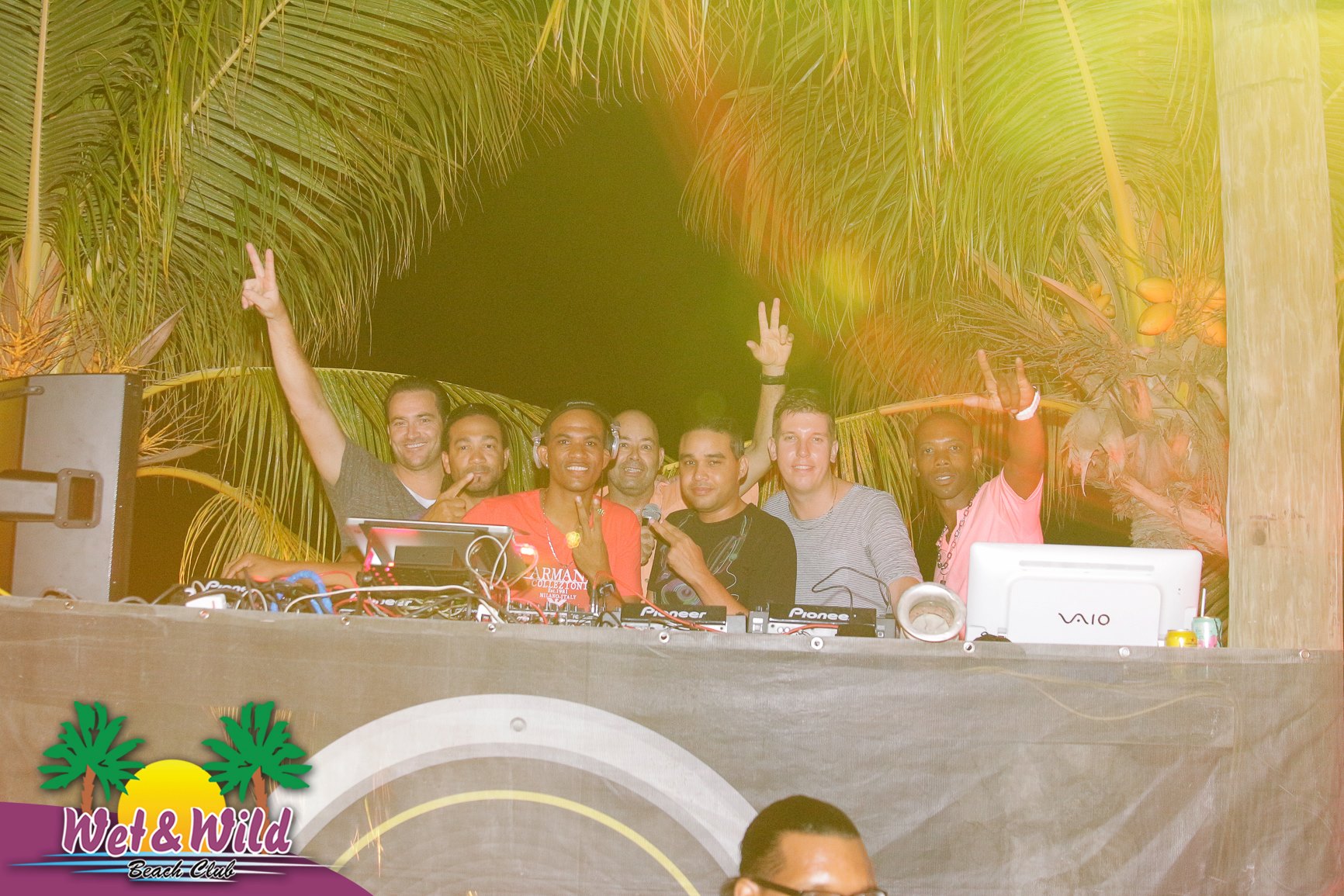 Pictures of Aug 15, 16 & 17 - Curaçao Party Guide